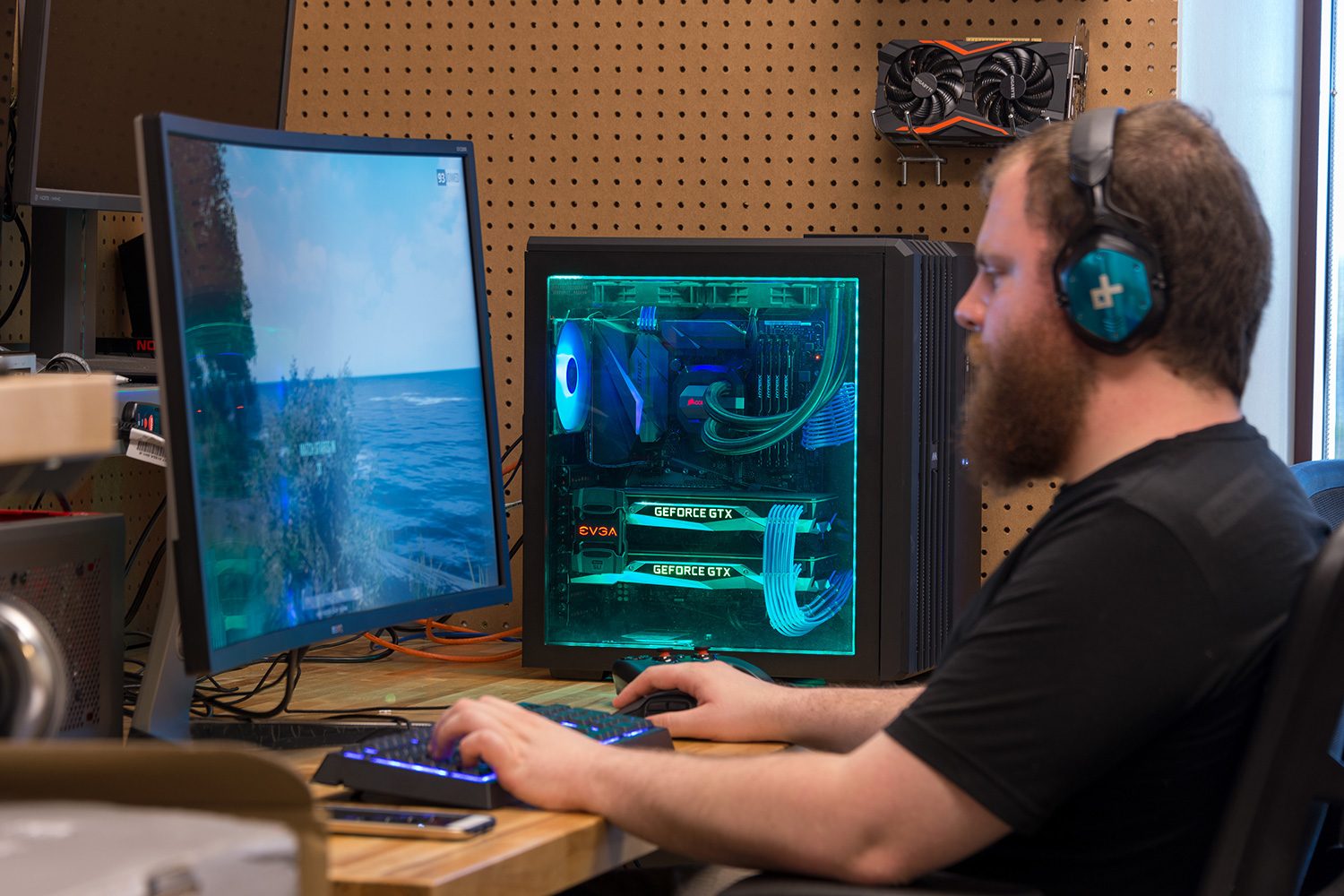 High-refresh rate gaming PC build for under $1,000 - Digital Trends
