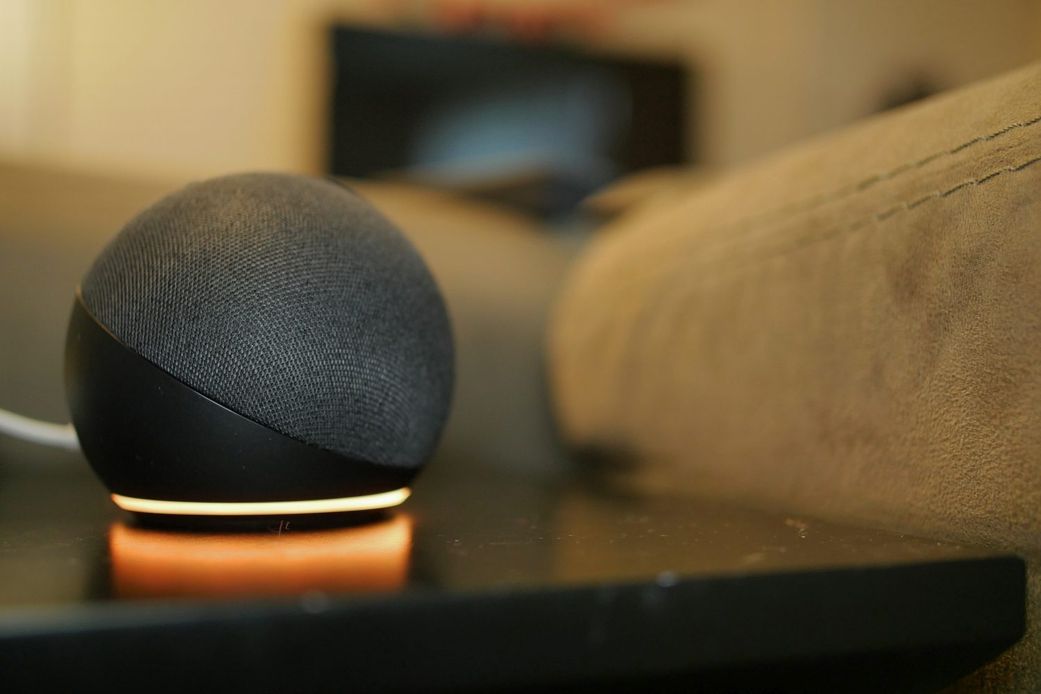What an Alexa red ring means and how to fix it - Digital Trends
