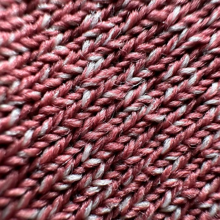 iPhone 14 Pro vs. iPhone 14 camera battle shows why small details ...