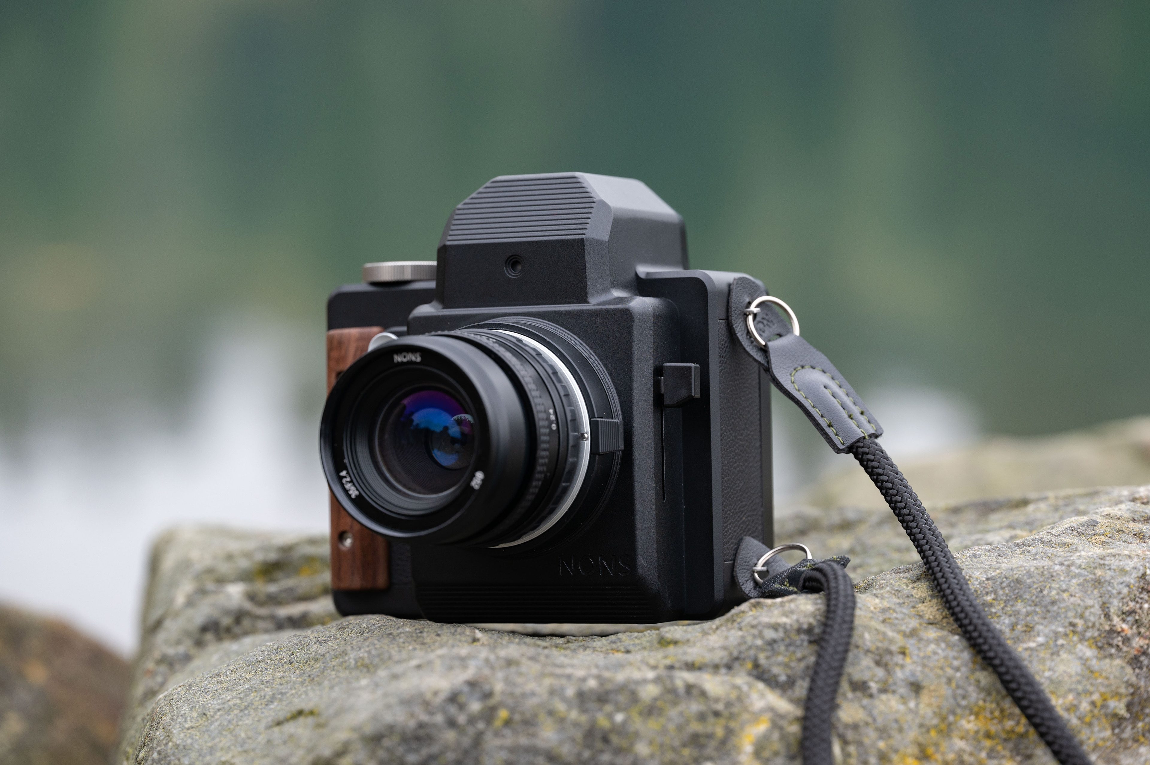 Nons SL660 review: the magical film camera I fell in love with ...
