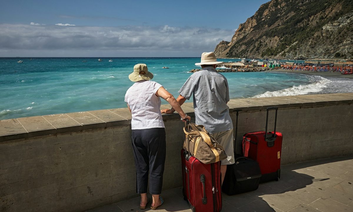 The 6 best phone plans for international travel in 2024 - Digital Trends