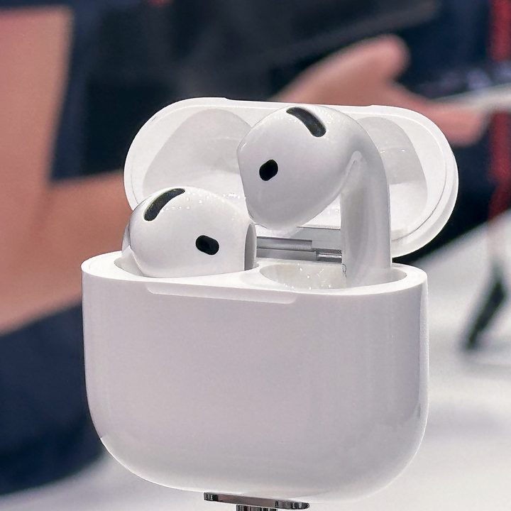 The 10 accessories you need for your iPhone 16 - Digital Trends