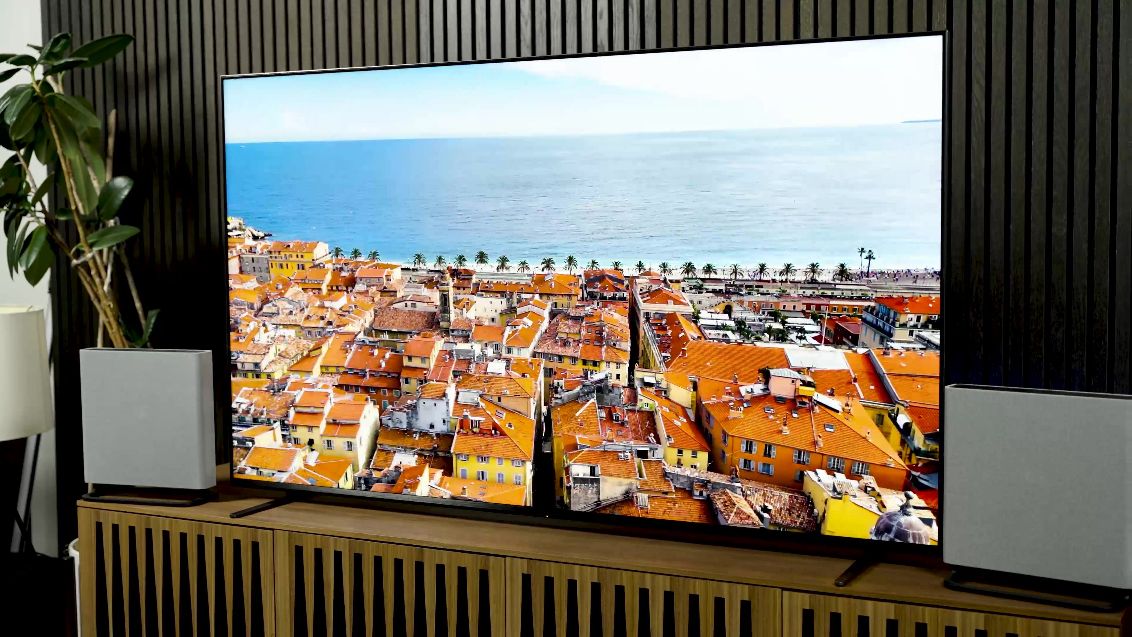 The Sony Bravia 7 QLED got an 8 out of 10, and every size is on sale ...