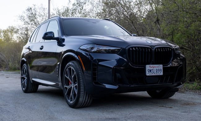 2025 BMW X5 xDrive50e review: Sporty and sleek plug-in hybrid - Digital ...