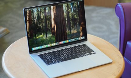MacBook Air 15 (M4) vs. Surface Laptop 7: the MacBook is just better ...