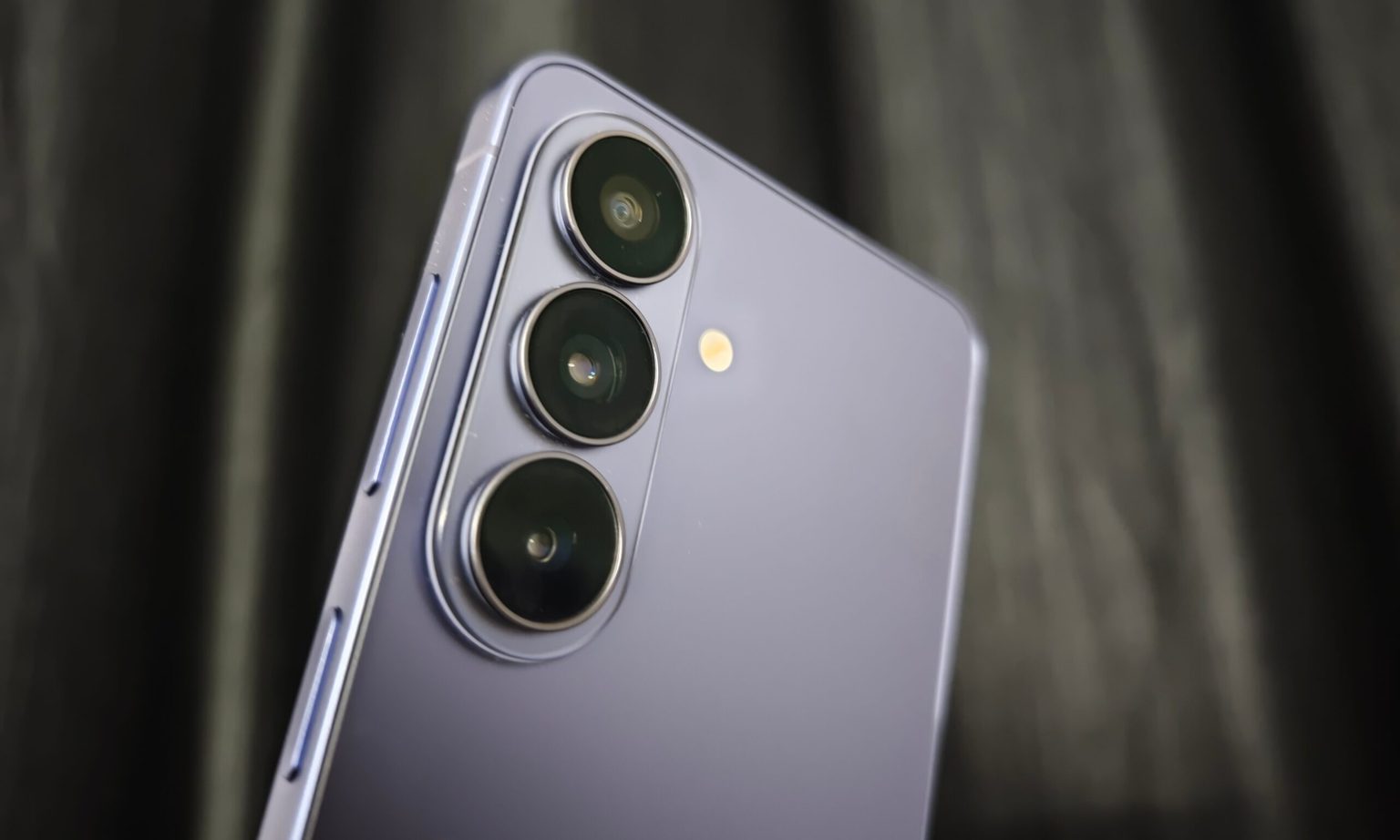 Samsung's Galaxy S27 series might finally ditch the boring camera ...