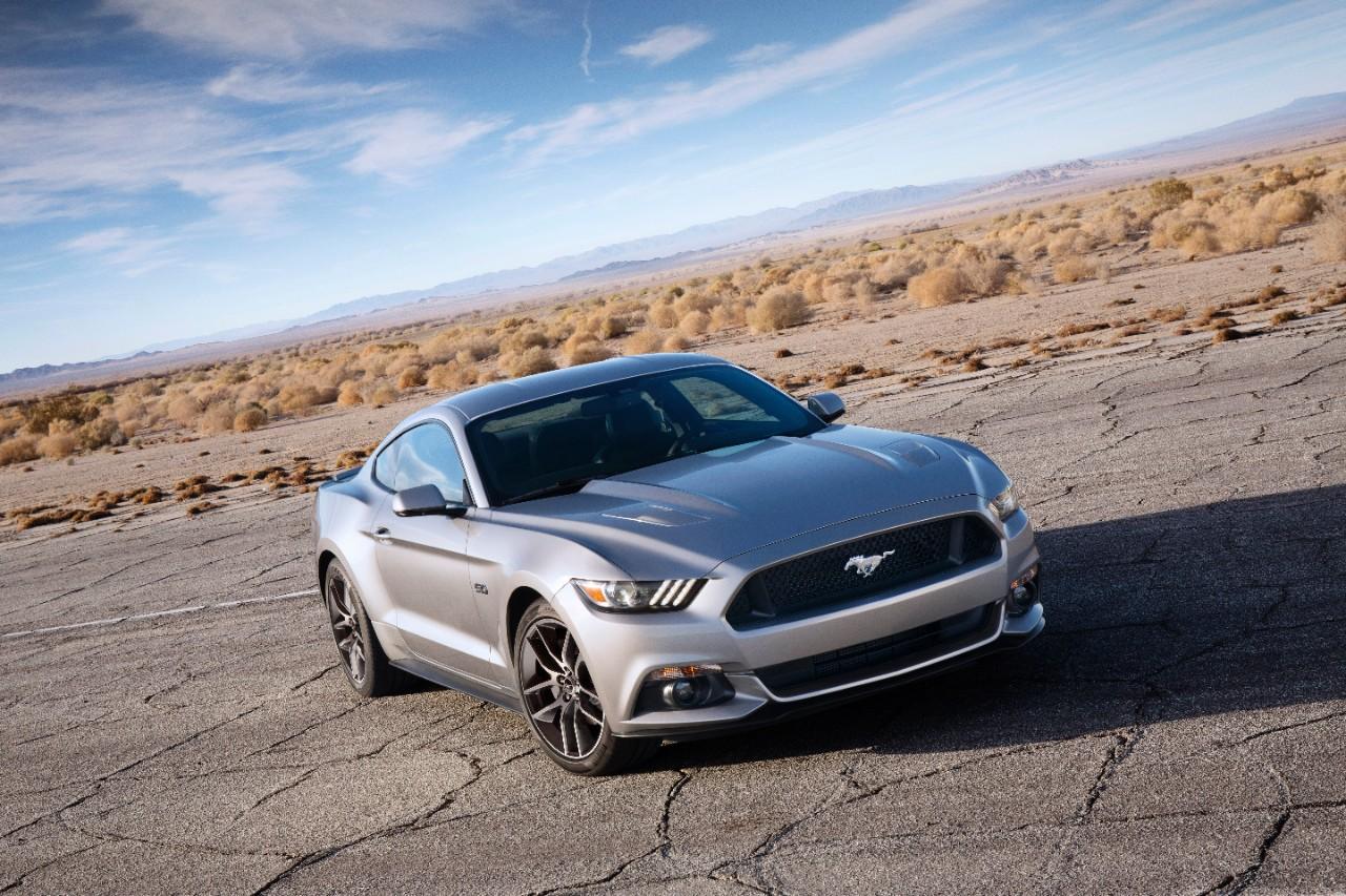 2014 vs 2015 Ford Mustang | Digital Trends