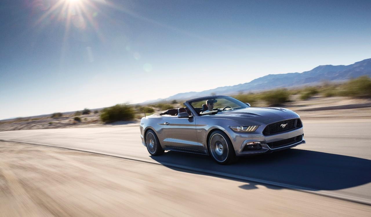 2014 vs 2015 Ford Mustang | Digital Trends