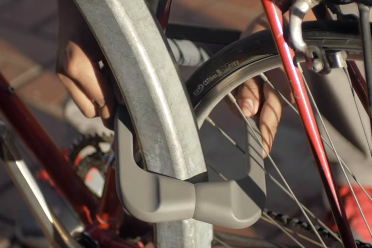 Grasp Lock's Updated U-Lock Opens With Your Thumbprint | Digital Trends
