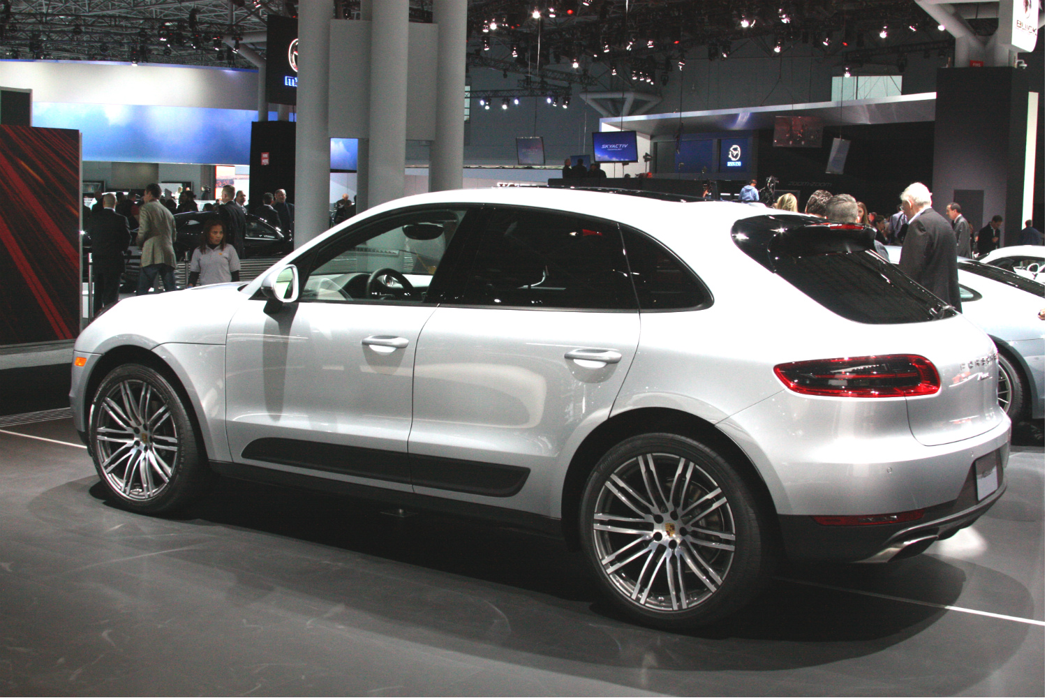 2017 Porsche Macan | News, Performance, Specs, Pictures | Digital Trends