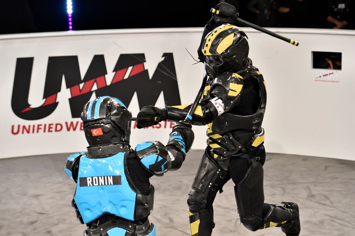Unified Weapons Master Unveils Lorica Mk II Suit | Digital Trends