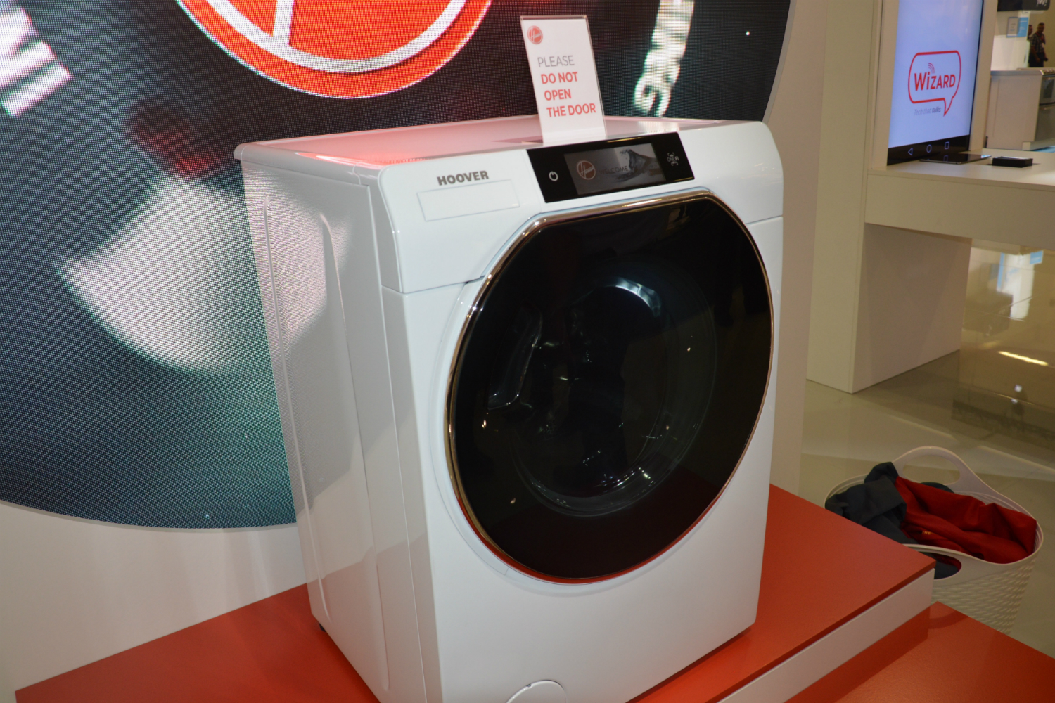 Hoover’s TED Washing Machine Comes with a Fabric Detector | Digital Trends