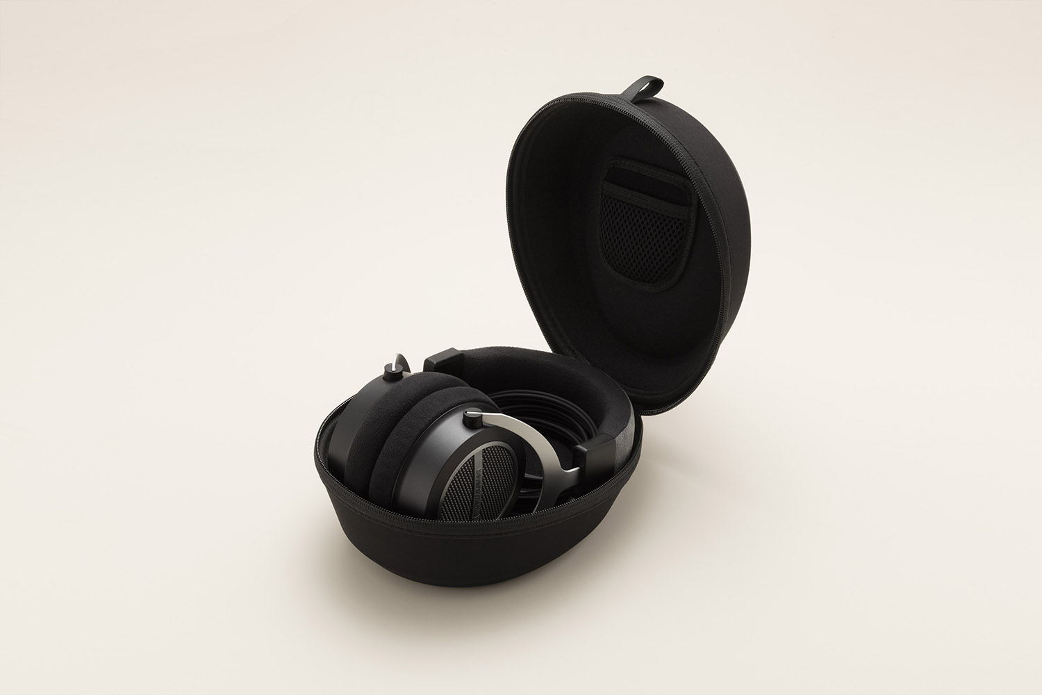 Beyerdynamic Announces Amiron Home Headphones | Digital Trends