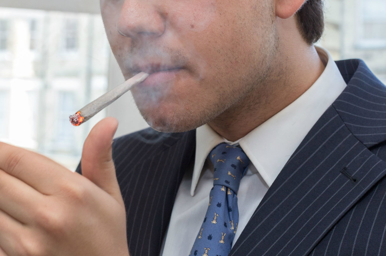 Japanese firm launches one-person smoking room for the office | Digital ...