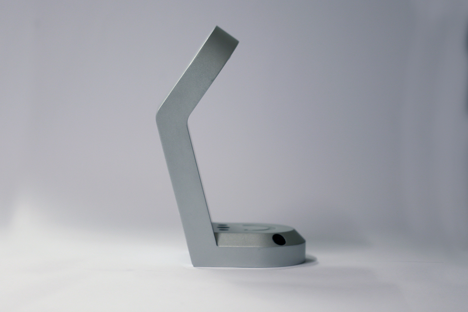 HoloLamp Offers an Augmented Reality Experience Without the Dorky ...