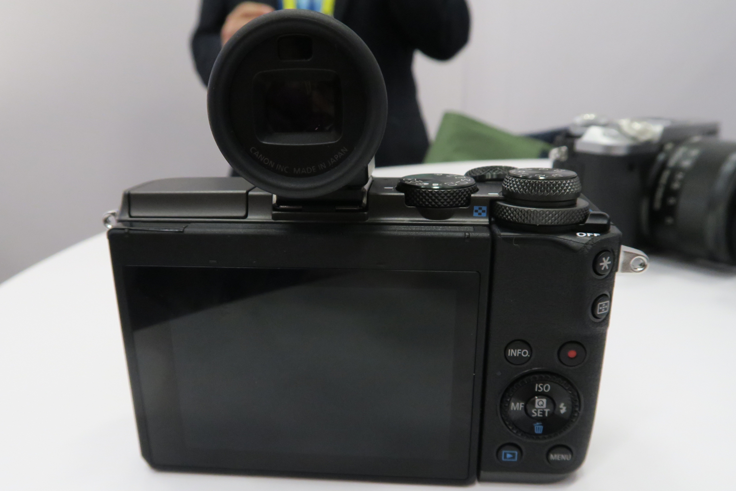 Canon Bolsters Mirrorless Lineup with Enthusiast-Friendly EOS M6 ...