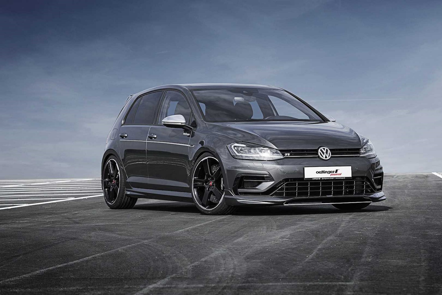 Watch the Golf R Cabriolet in action | Digital Trends