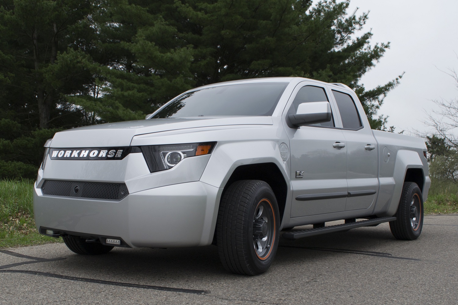 Workhorse W-15 Plug-in Hybrid Pickup | News, Specs, Pictures, Specs ...
