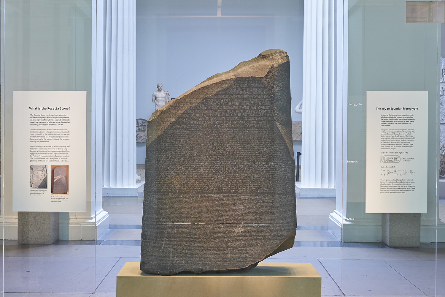The British Museum Publishes 3D Scan of the Rosetta Stone Online ...
