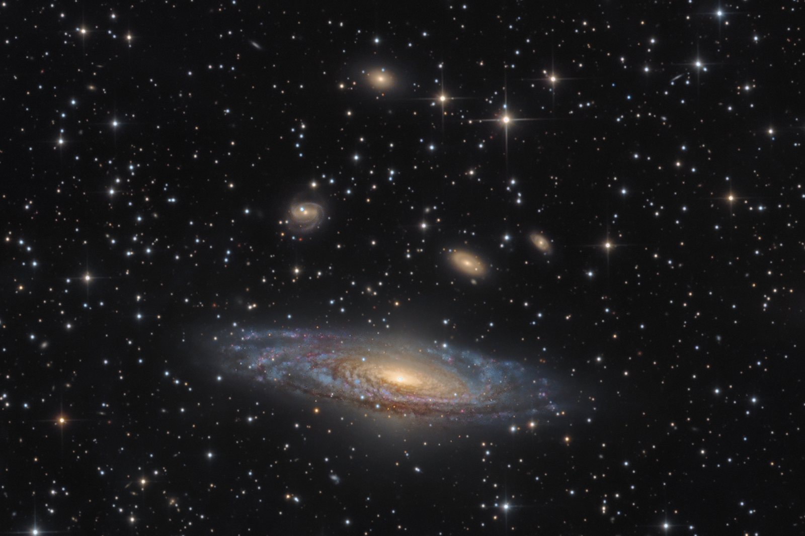 Insight Astronomy Photographer of the Year Shares Best Space Photos ...