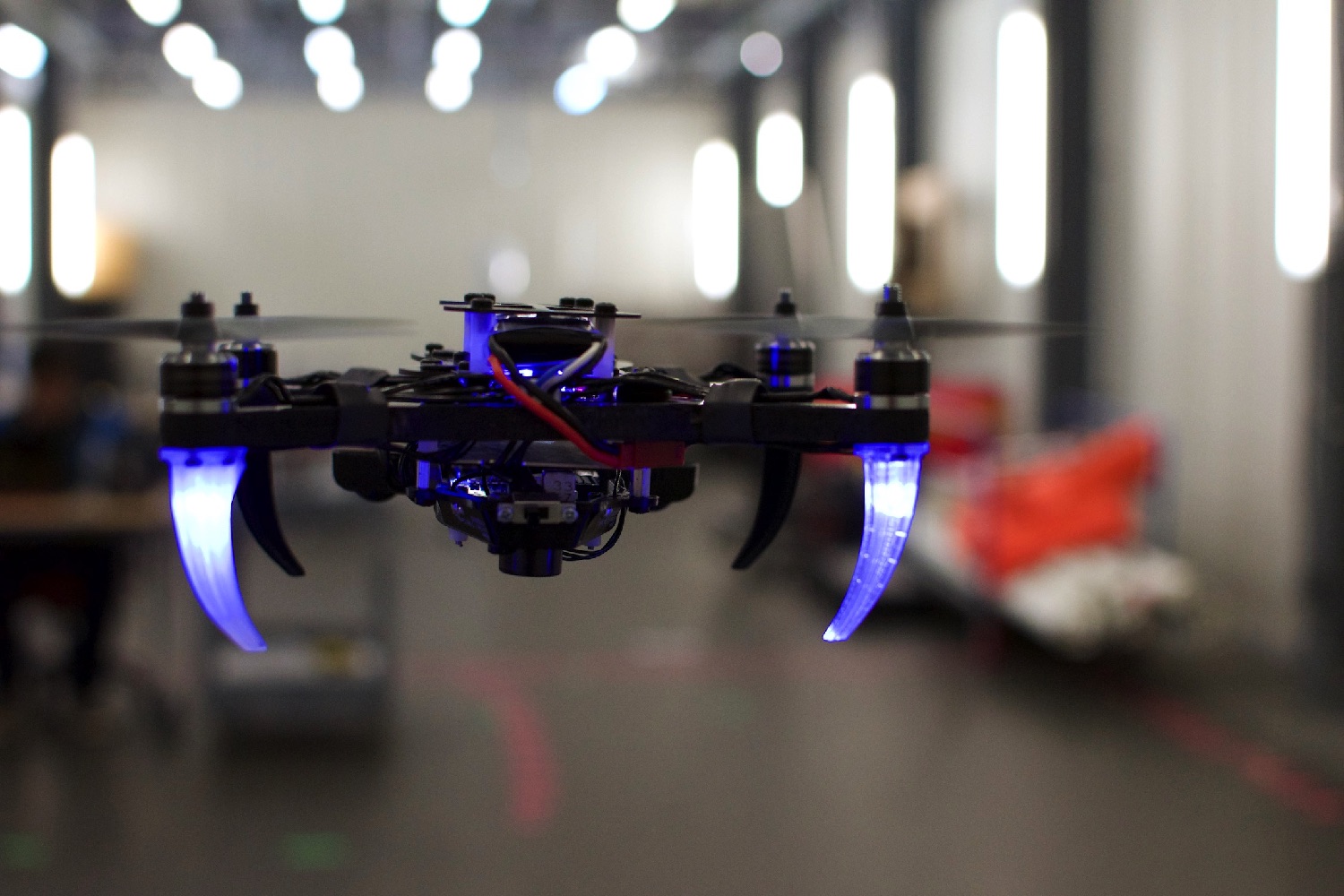 Eye-tracking Lets You Control Drones with a Simple Glance | Digital Trends