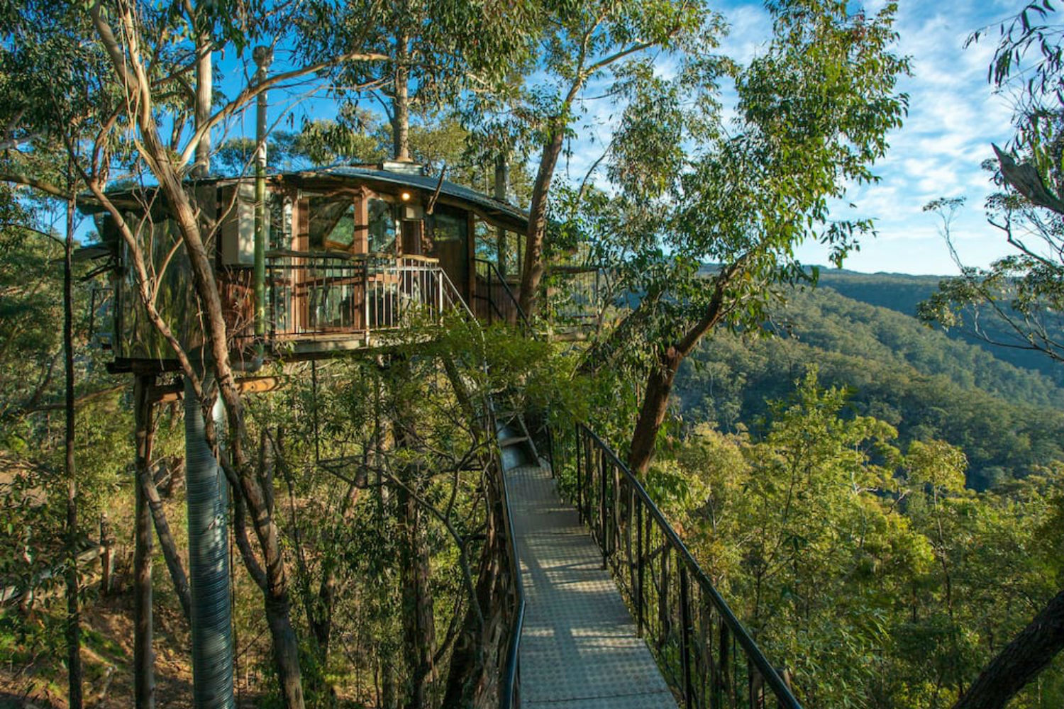 These Awesome Treehouses Let You Sleep Among the Leaves | Digital Trends