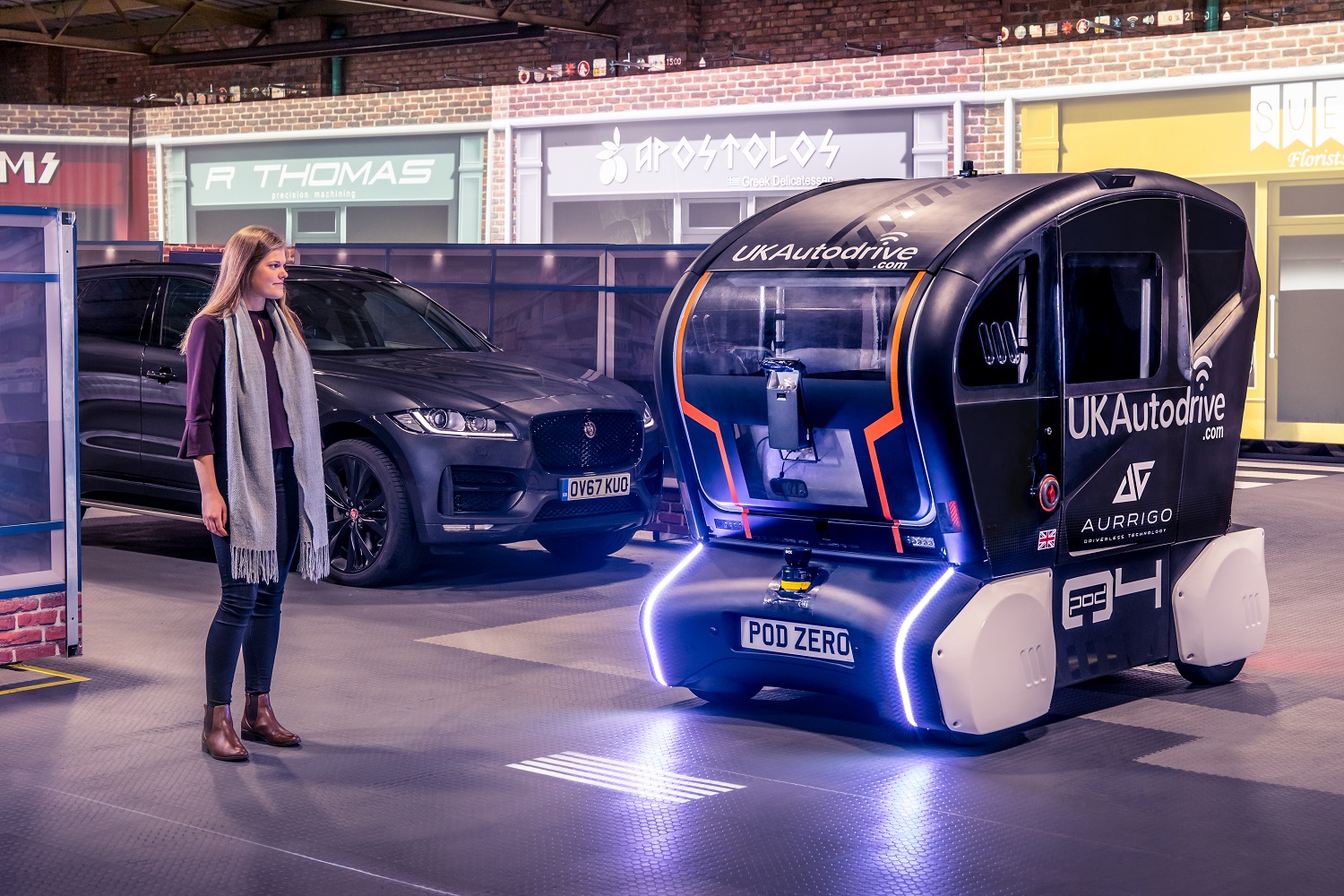 How Jaguar's Autonomous Cars Will Talk to Pedestrians | Digital Trends