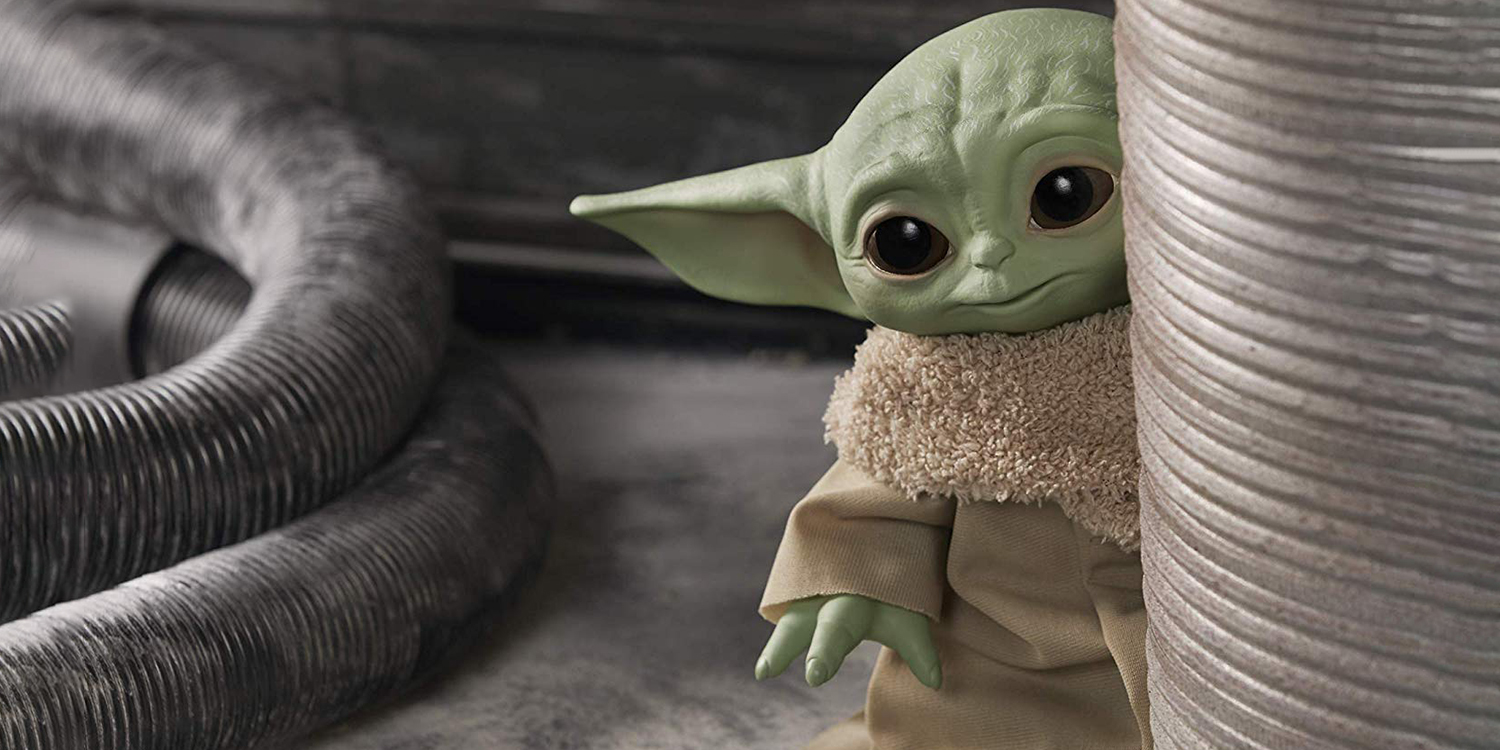 Hasbro's Animatronic Baby Yoda Toy Is Absolutely Adorable | Digital Trends