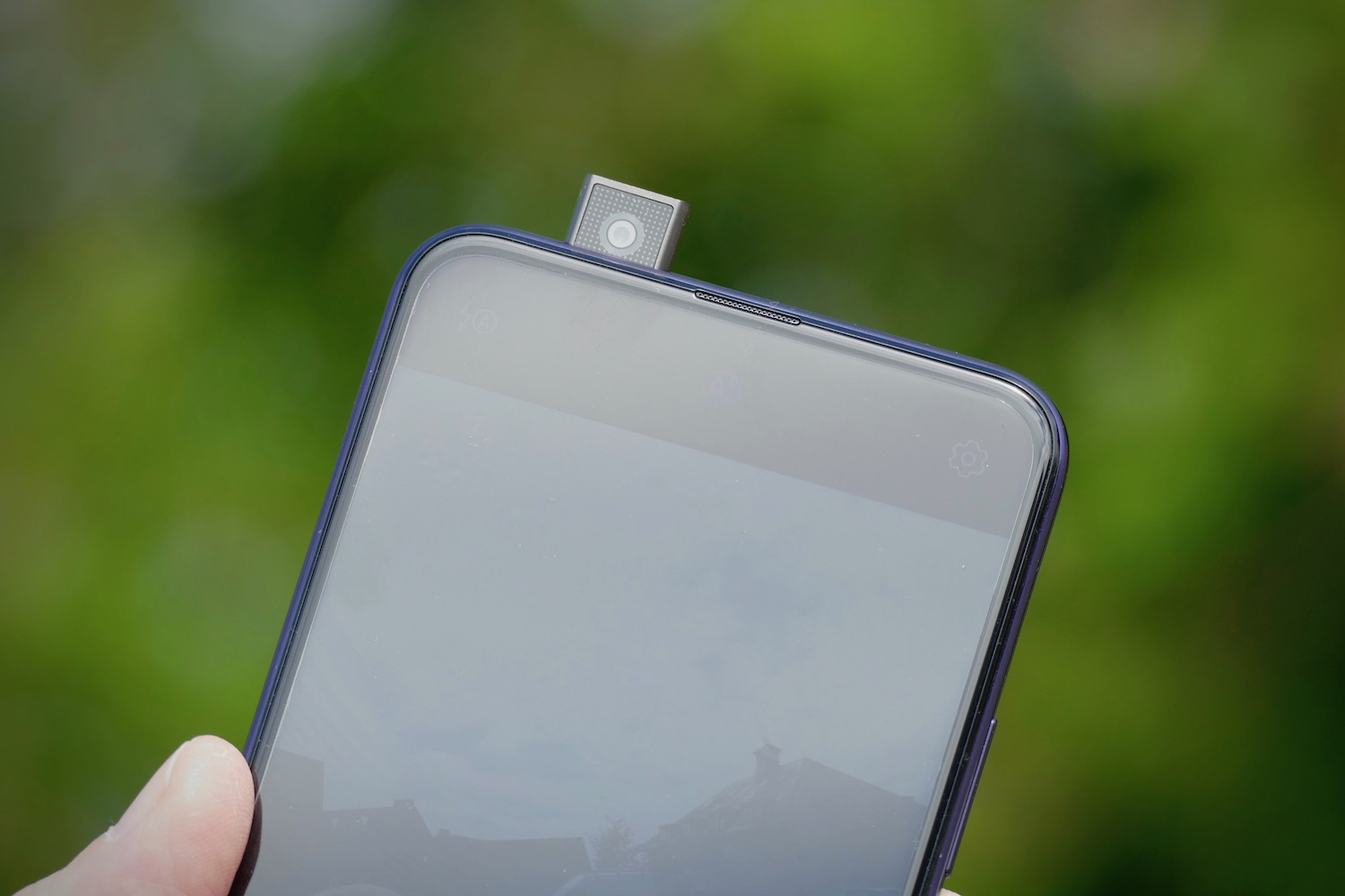 Smart Clothes and Wearables to Benefit From Graphene-Enhanced OLED ...