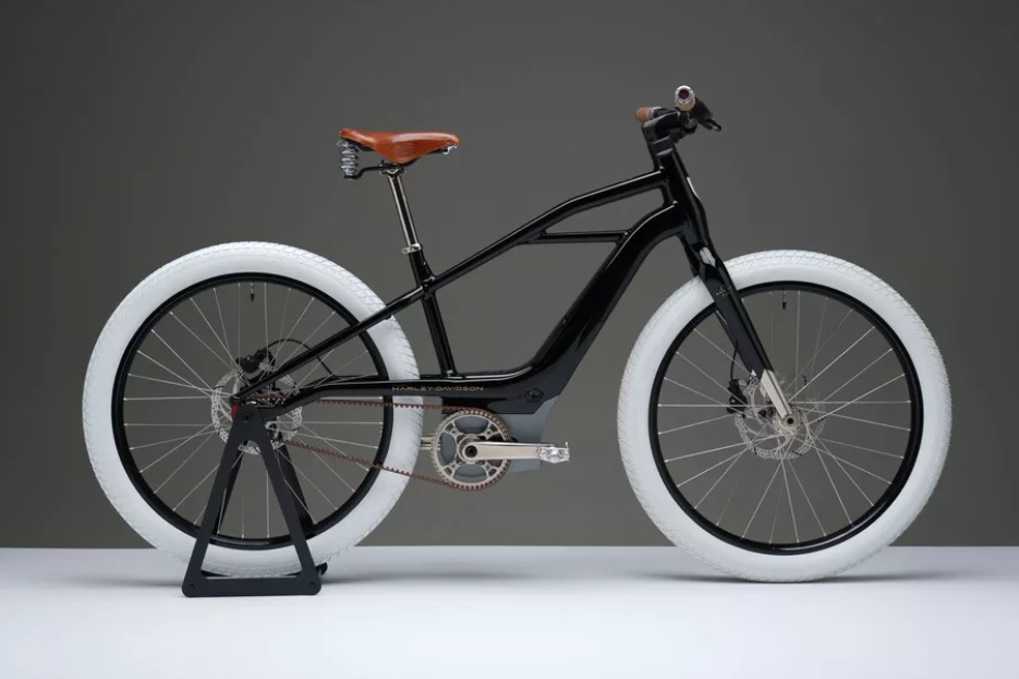 Feel Fast and Wild with Neematic's Premier FR/1 Electric Dirt Bike ...