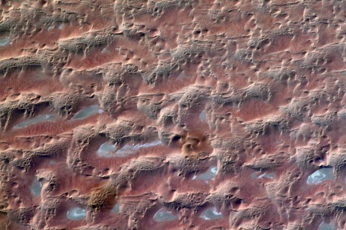 Mars-like Photos Show a Dramatic View of Our Own Planet | Digital Trends