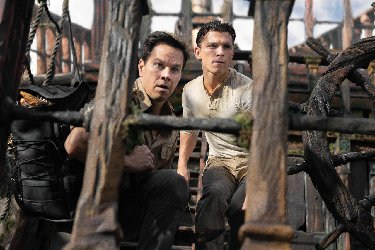 New Uncharted Trailer Puts Tom Holland's Nathan Drake In Danger ...