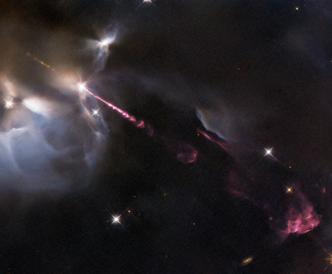 Universe Dresses up for Halloween as Hubble Captures Skull-Like Galaxy ...