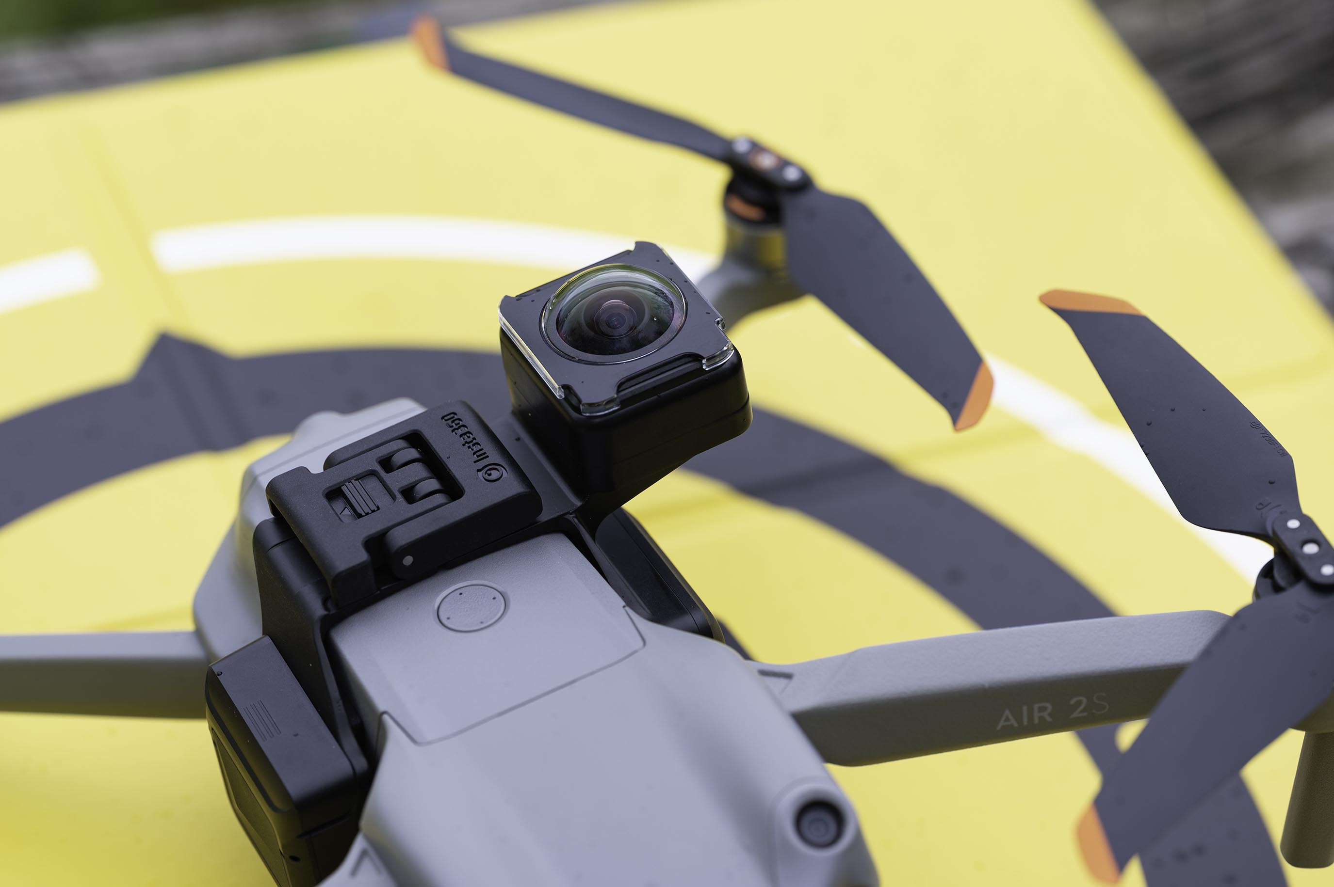 Insta360 Sphere review: Invisible drone, excellent camera | Digital Trends