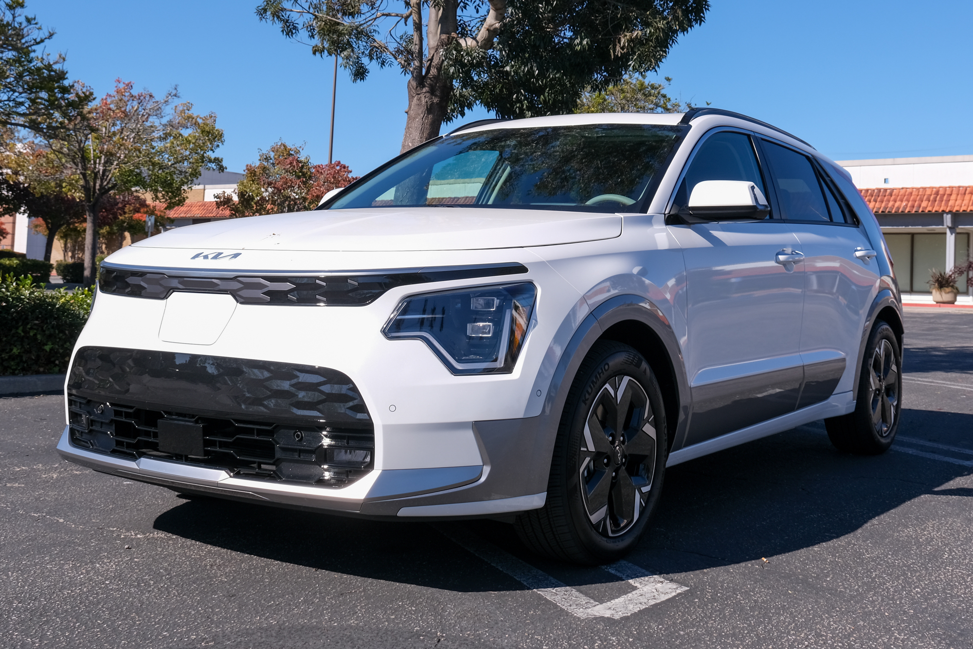Kia EV6 Vs 2023 Kia Niro EV Why You Must Pay Extra Knowledge And Kia EV6 Vs 2023 Kia Niro EV Why You Must Pay Extra Knowledge And