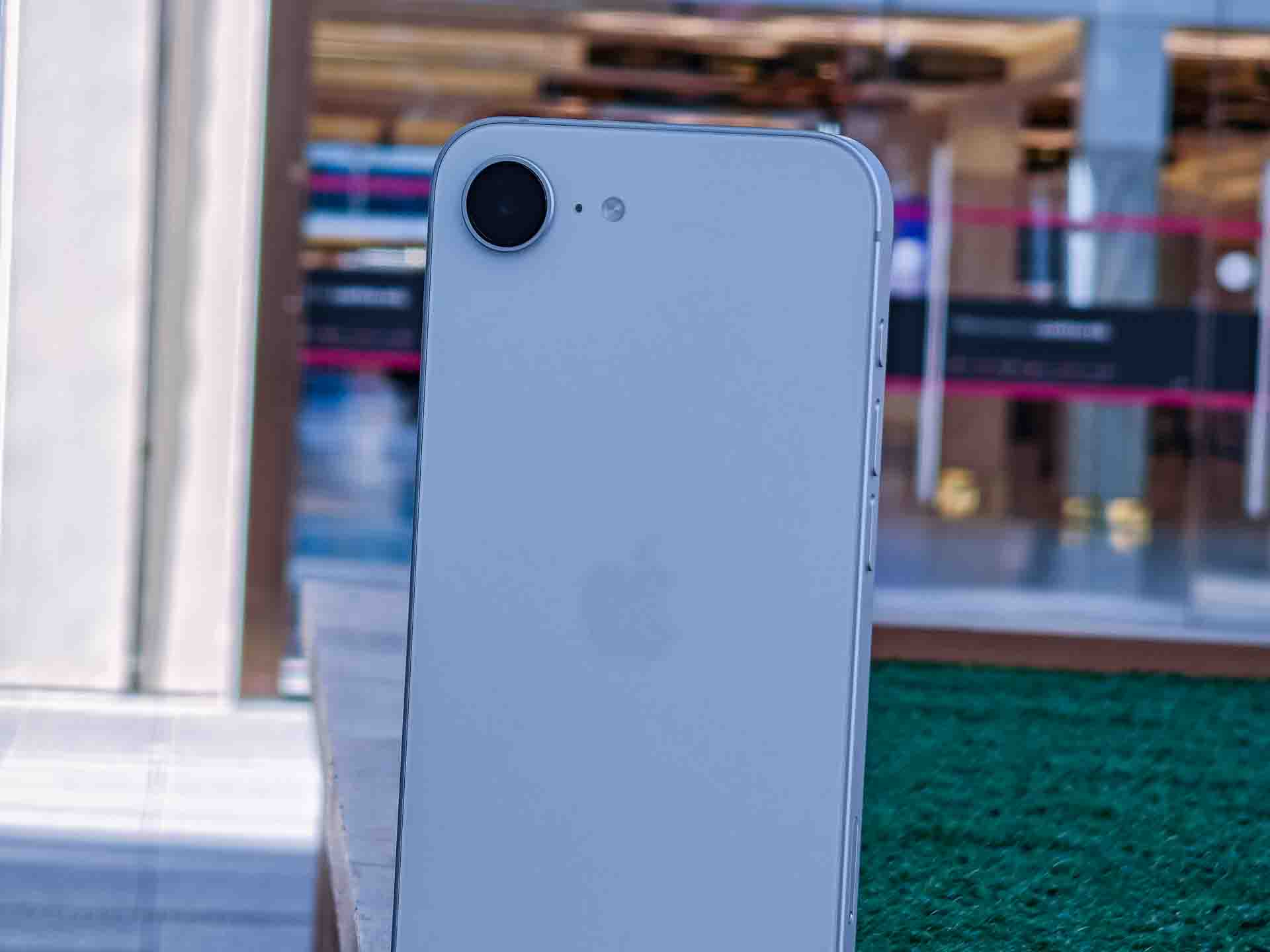 I briefly tested the iPhone 16e camera and it surprised me | Digital Trends