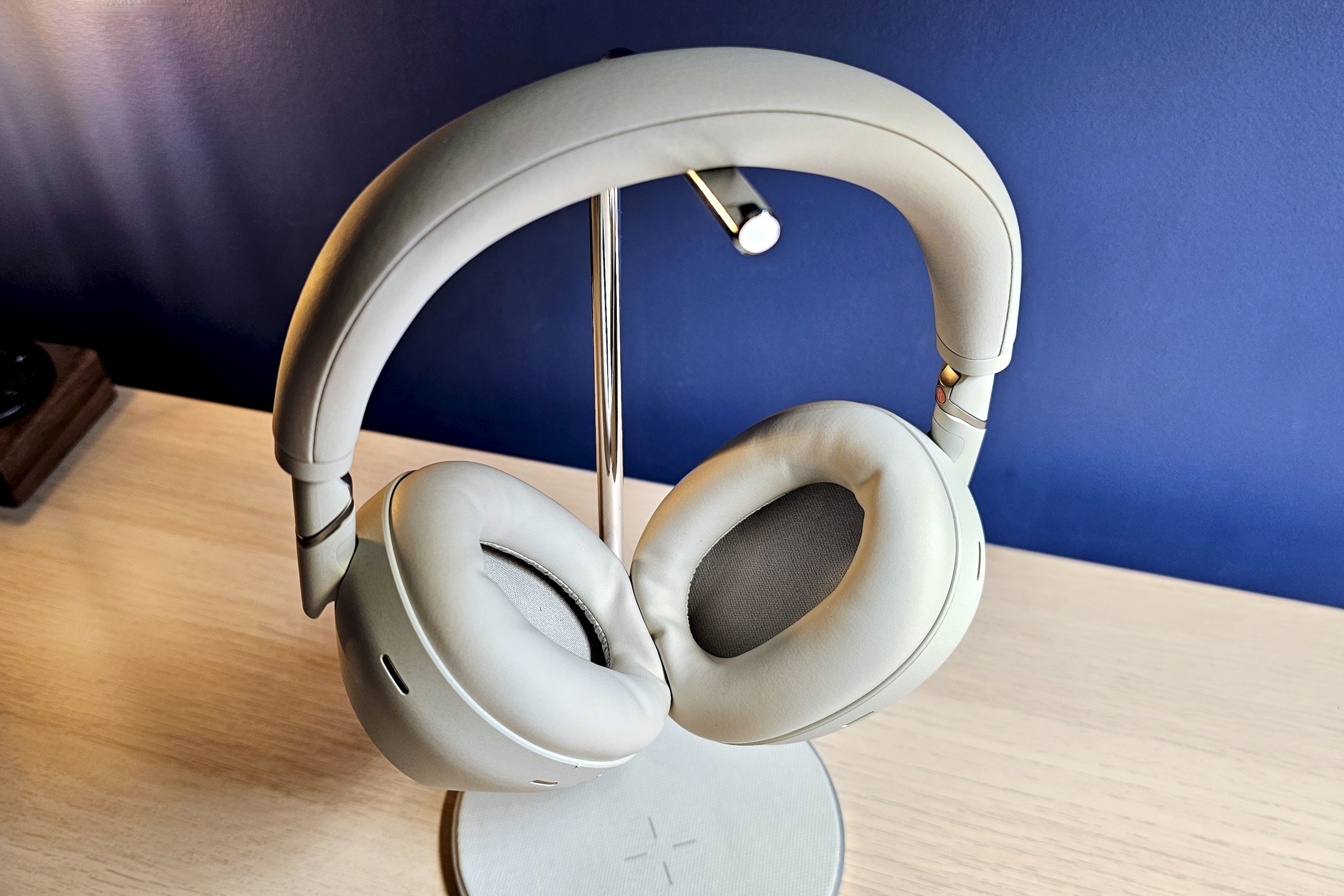 Sony’s WH-1000XM6 debut with better ANC, a folding hinge, and a higher ...