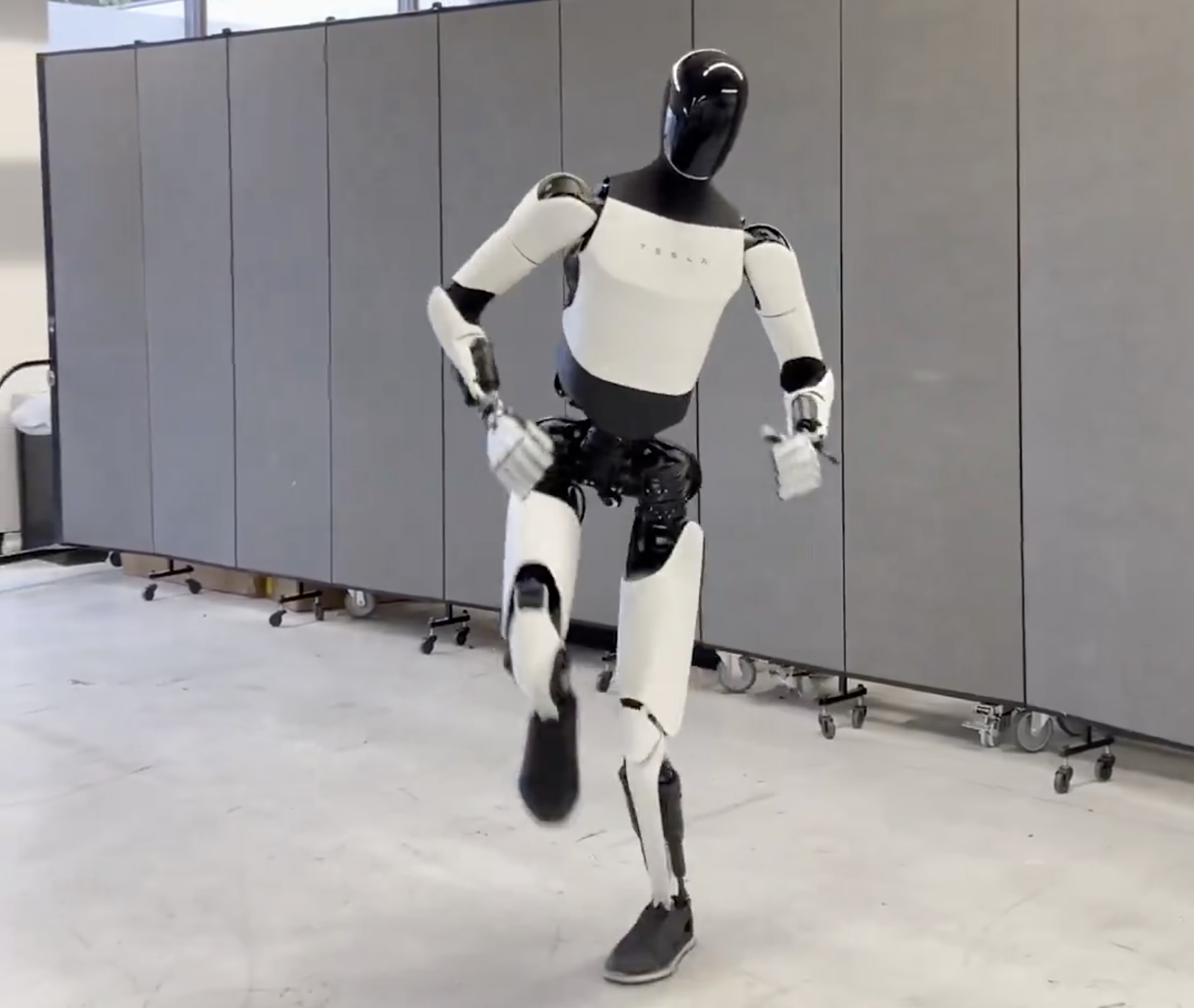 This Robot Create Amazing String Art Using Thousands of Feet of Yarn ...