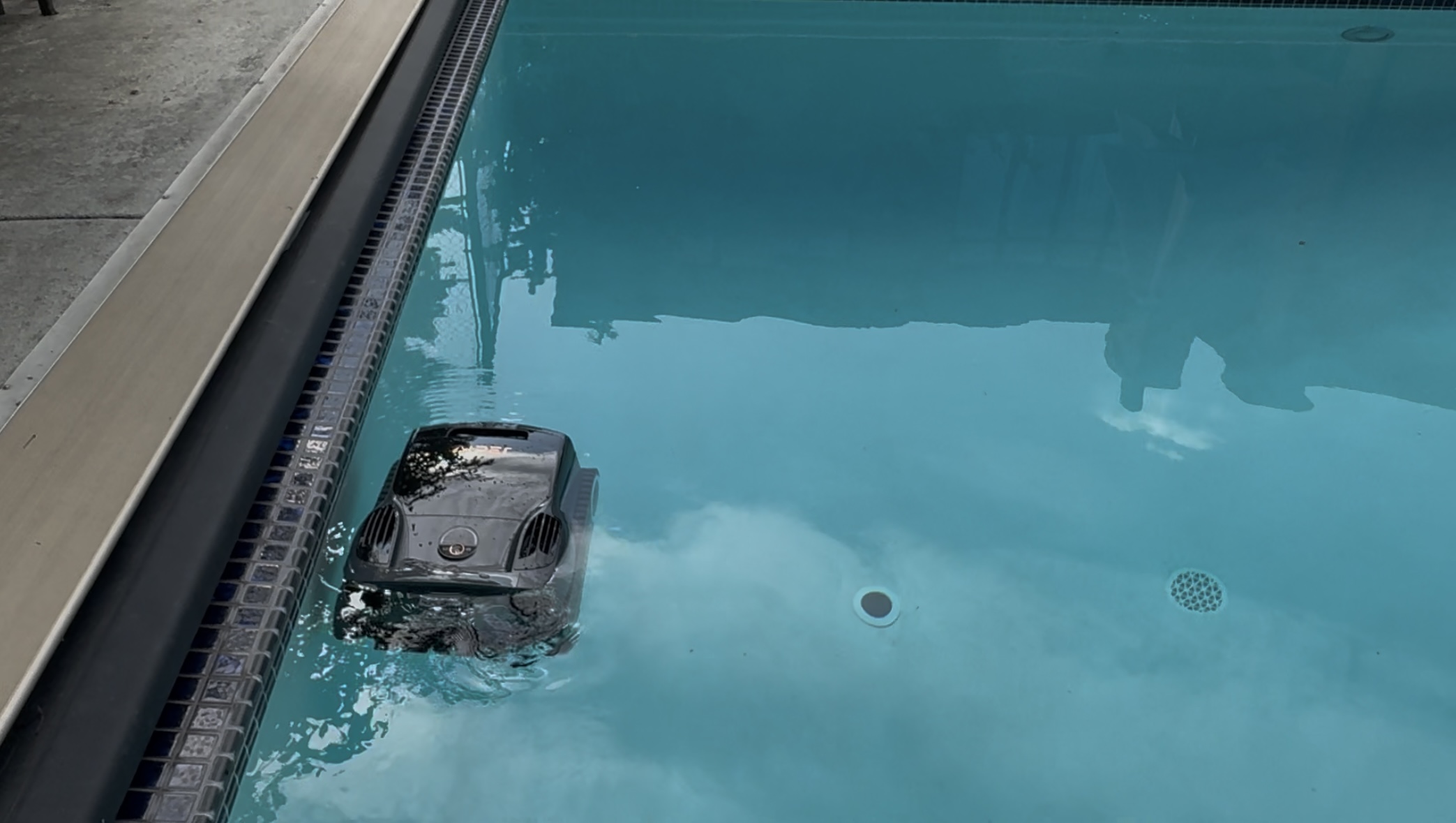 Aiper Scuba X1 Pro Max Review | Digital Trends